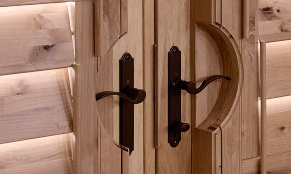 The Best Features for Your Entryway Shades | Austin TX